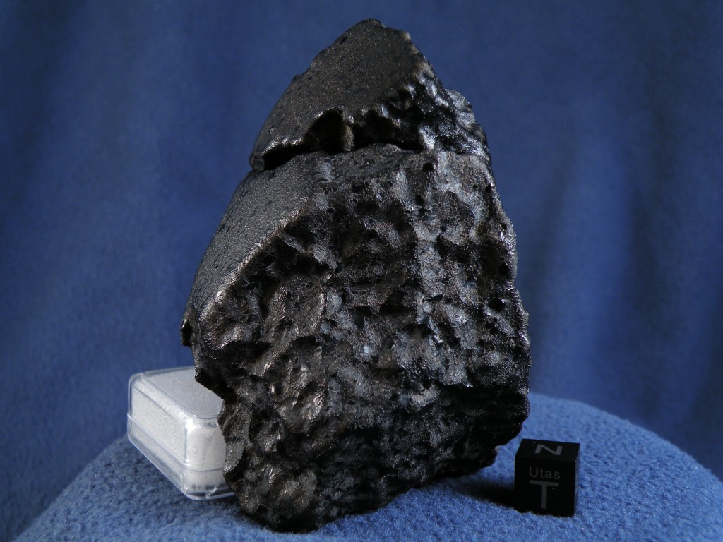 Tissint, depleted olivine-phyric shergottite - Meteorite Gallery
