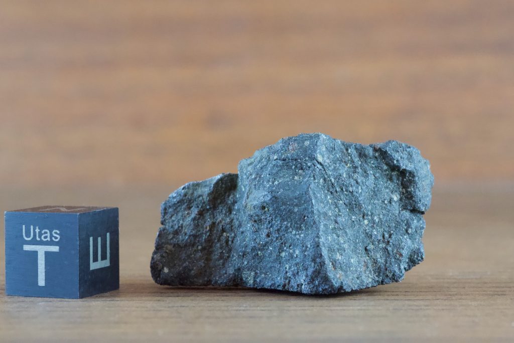 Murray, CM2 - Meteorite Gallery